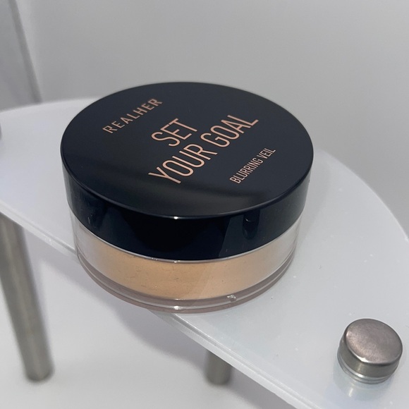 Makeup | Realher Set Your Goal Powder | Poshmark